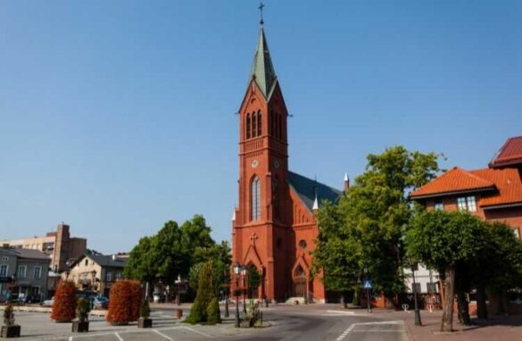 Kartuzy – co warto zobaczyć? Przewodnik turystyczny po stolicy Kaszub ...